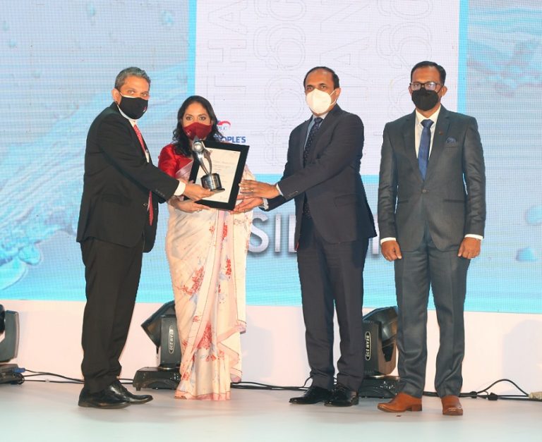 People’s Leasing wins another prestigious Award at the 56th CA Sri ...